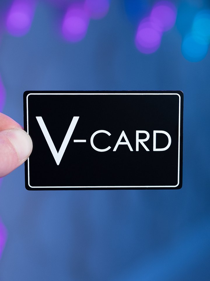 White V-Card - iamLucid